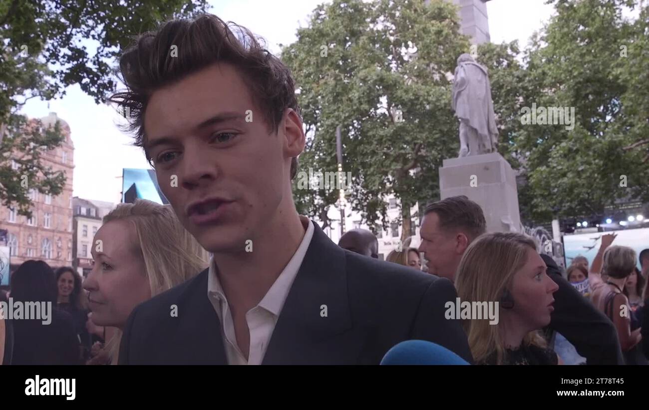 Singer actor harry styles Stock Videos & Footage - HD and 4K Video ...