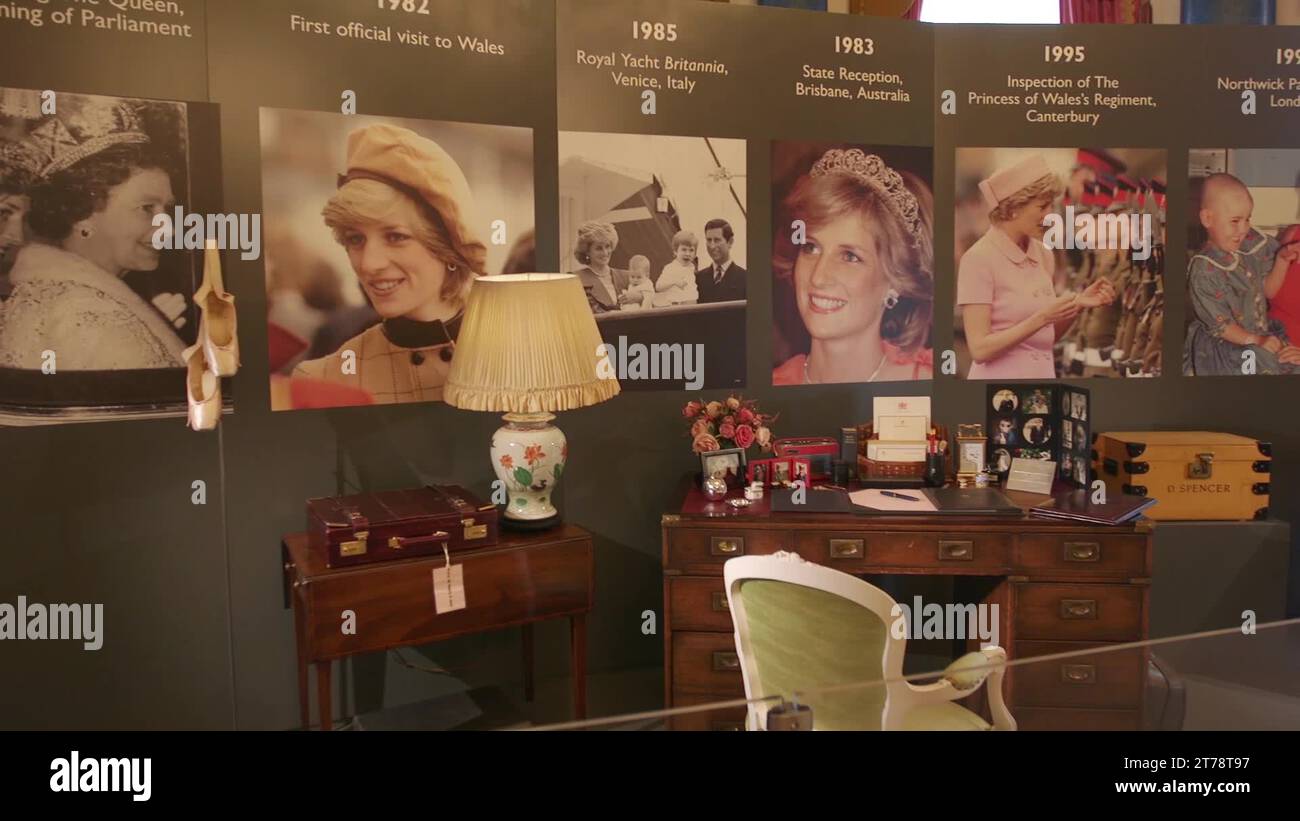 Display at Buckingham Palace pays tribute to Diana 20 years after her ...