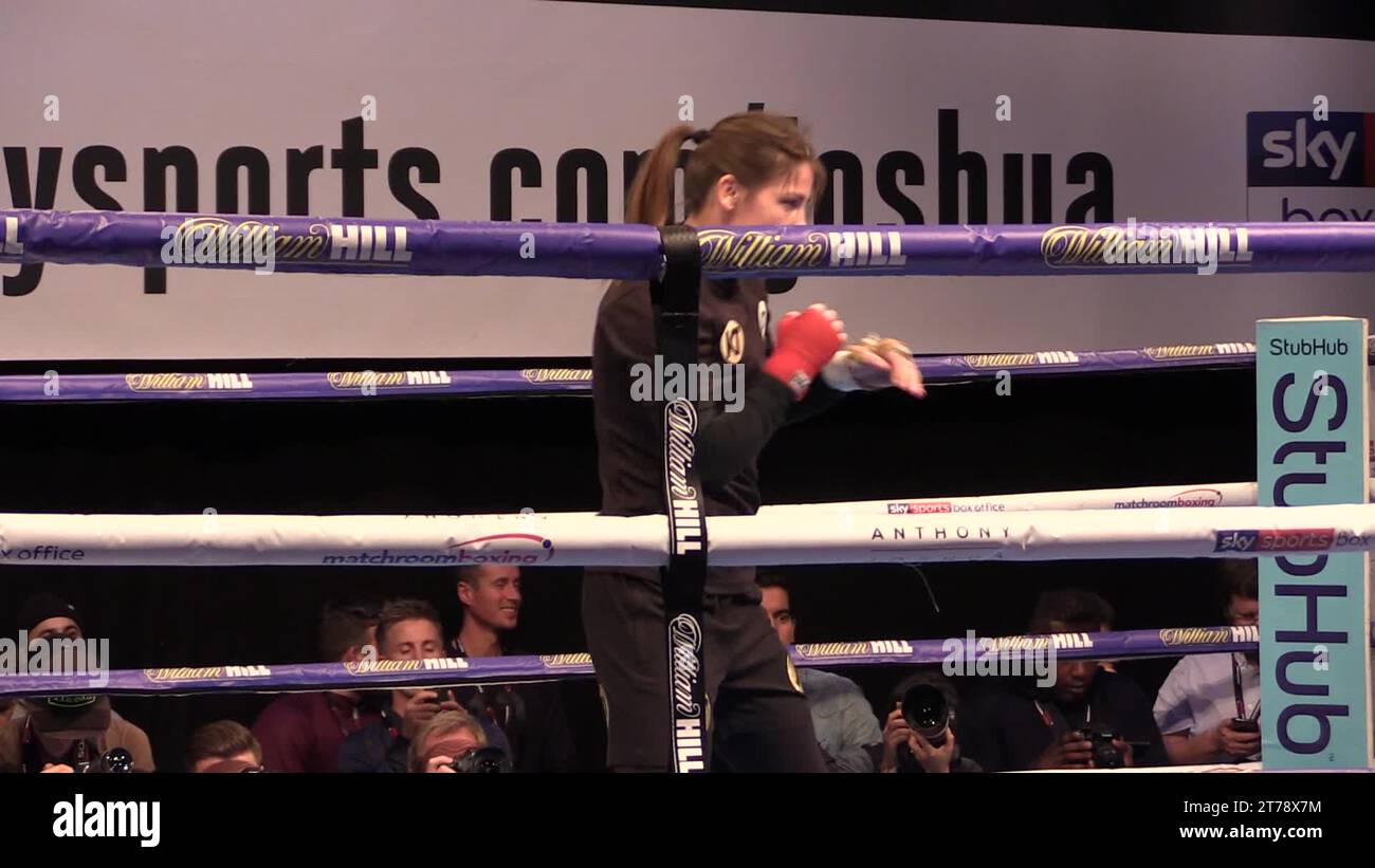 Boxing sanchez Stock Videos & Footage - HD and 4K Video Clips - Alamy