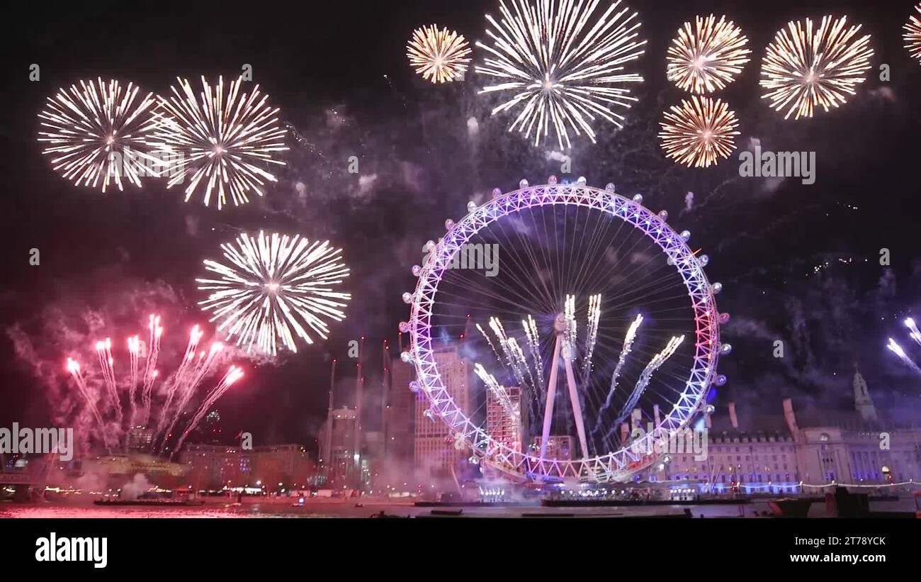 Thames fireworks Stock Videos & Footage - HD and 4K Video Clips - Alamy
