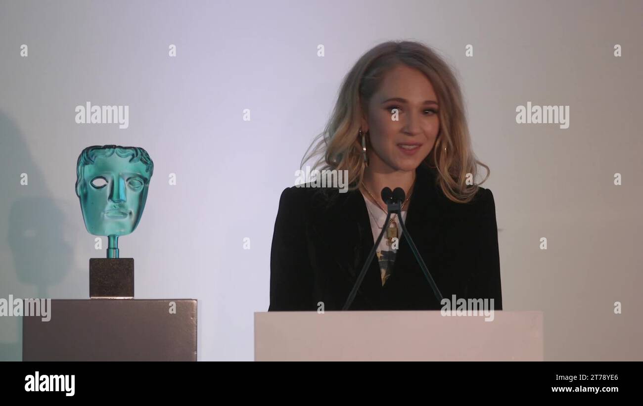 Juno temple and amanda temple Stock Videos & Footage - HD and 4K Video Clips - Alamy