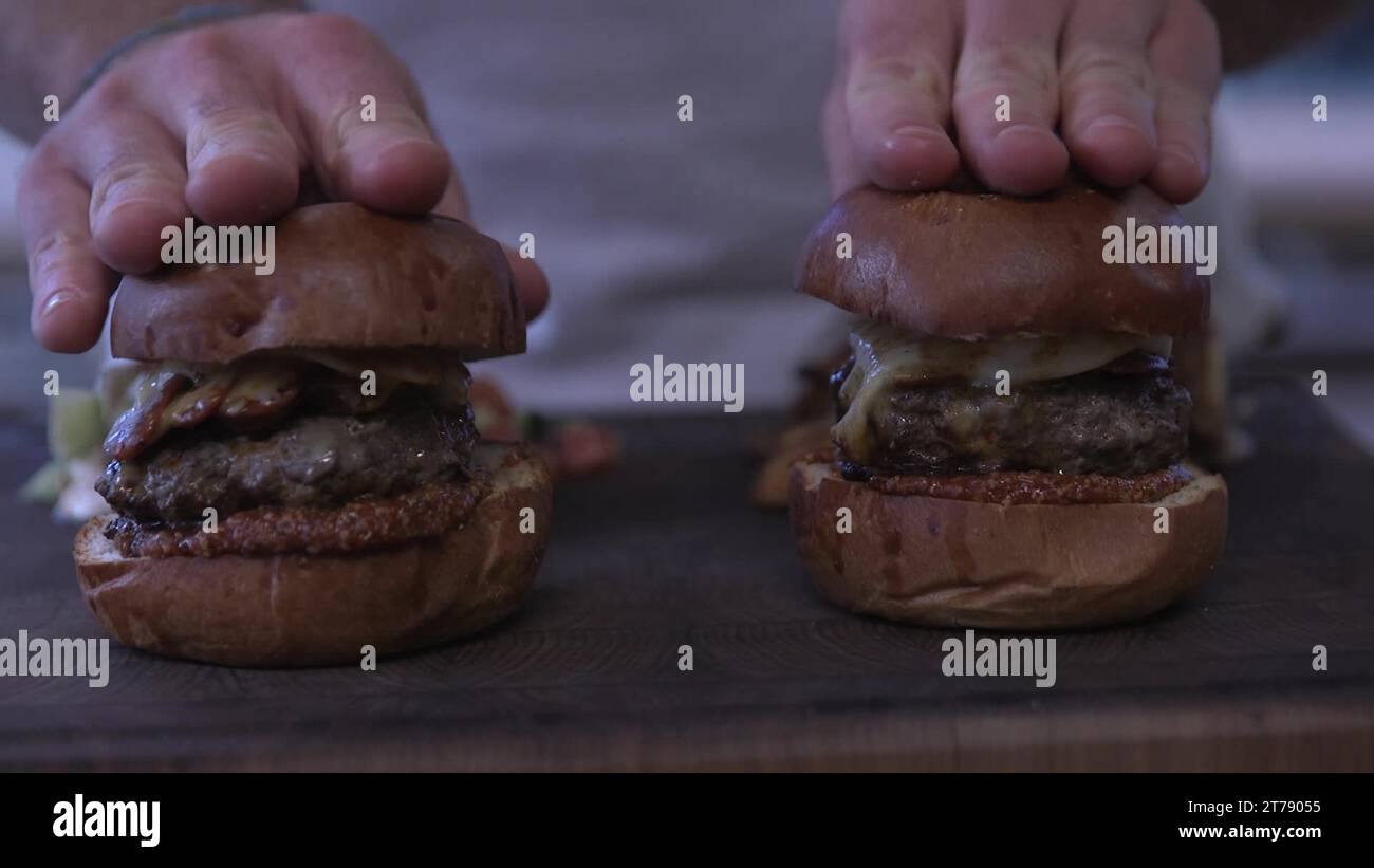 Hellofreshs Stock Videos & Footage - HD and 4K Video Clips - Alamy