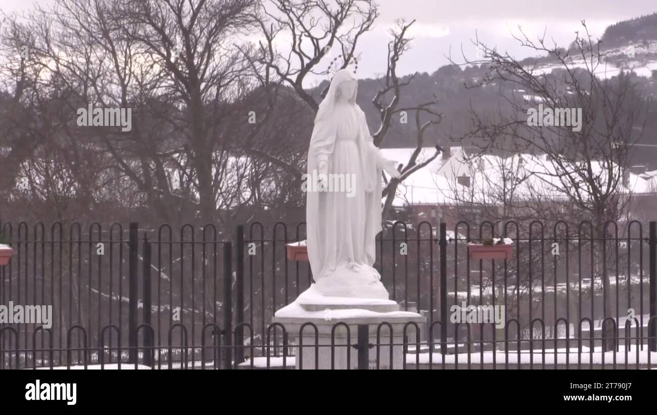 Snow weather warning ireland Stock Videos & Footage - HD and 4K Video ...