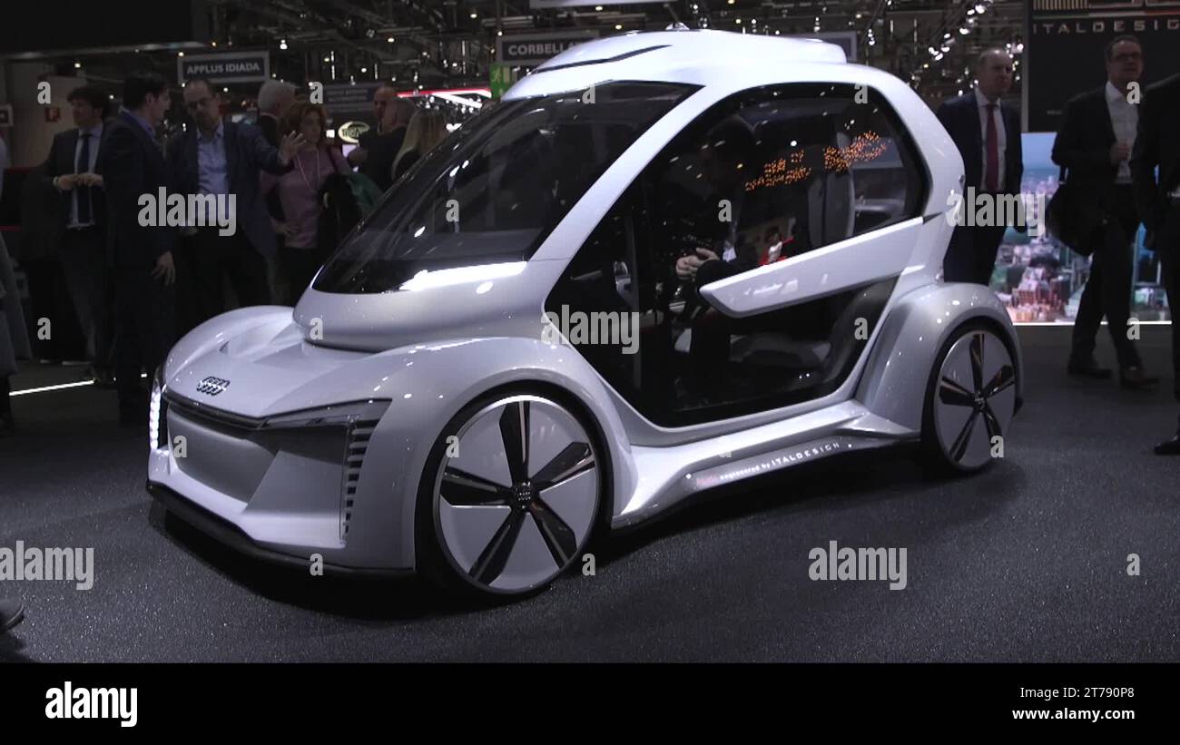 Car show geneva Stock Videos & Footage - HD and 4K Video Clips - Alamy