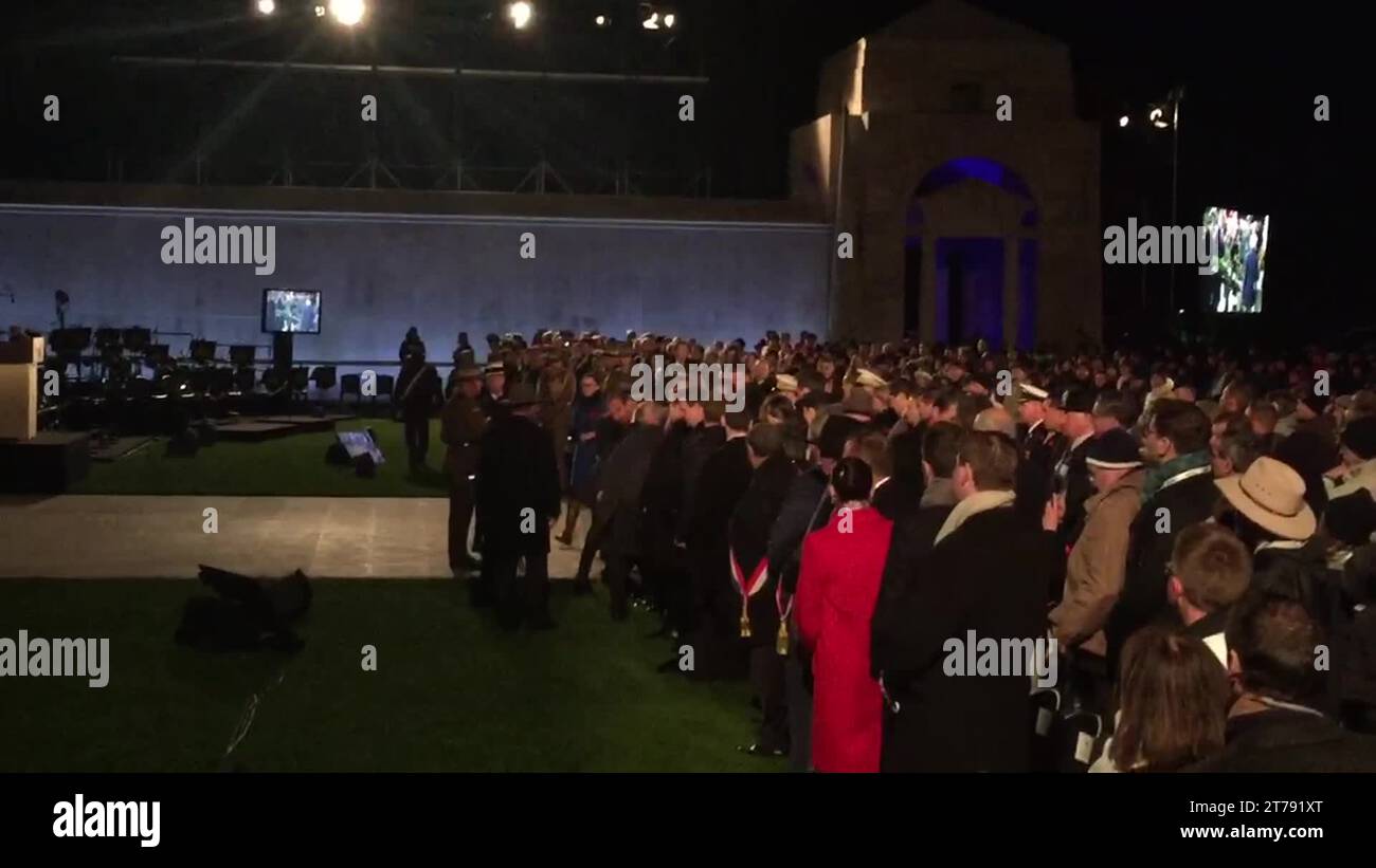 Dawn service mark anzac Stock Videos & Footage - HD and 4K Video Clips ...