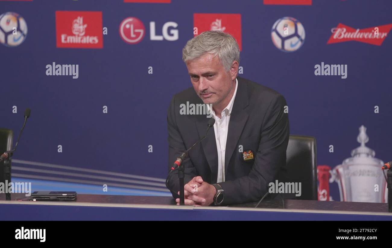 Cup final trophy Stock Videos & Footage - HD and 4K Video Clips - Alamy