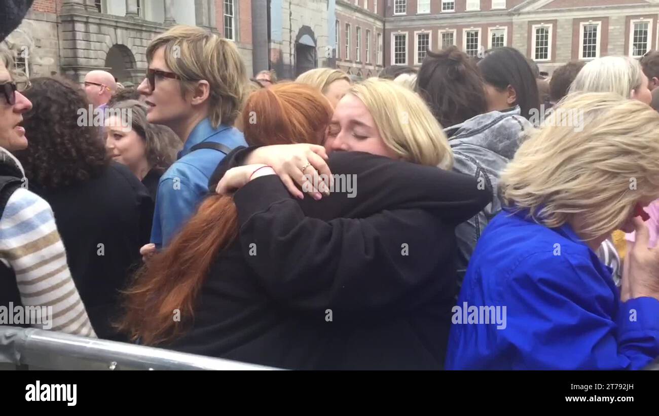 Crowd reaction Stock Videos & Footage - HD and 4K Video Clips - Alamy