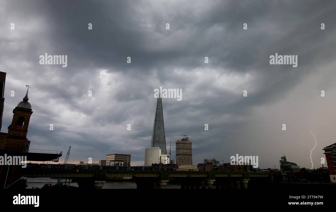 The shard and Stock Videos & Footage - HD and 4K Video Clips - Alamy