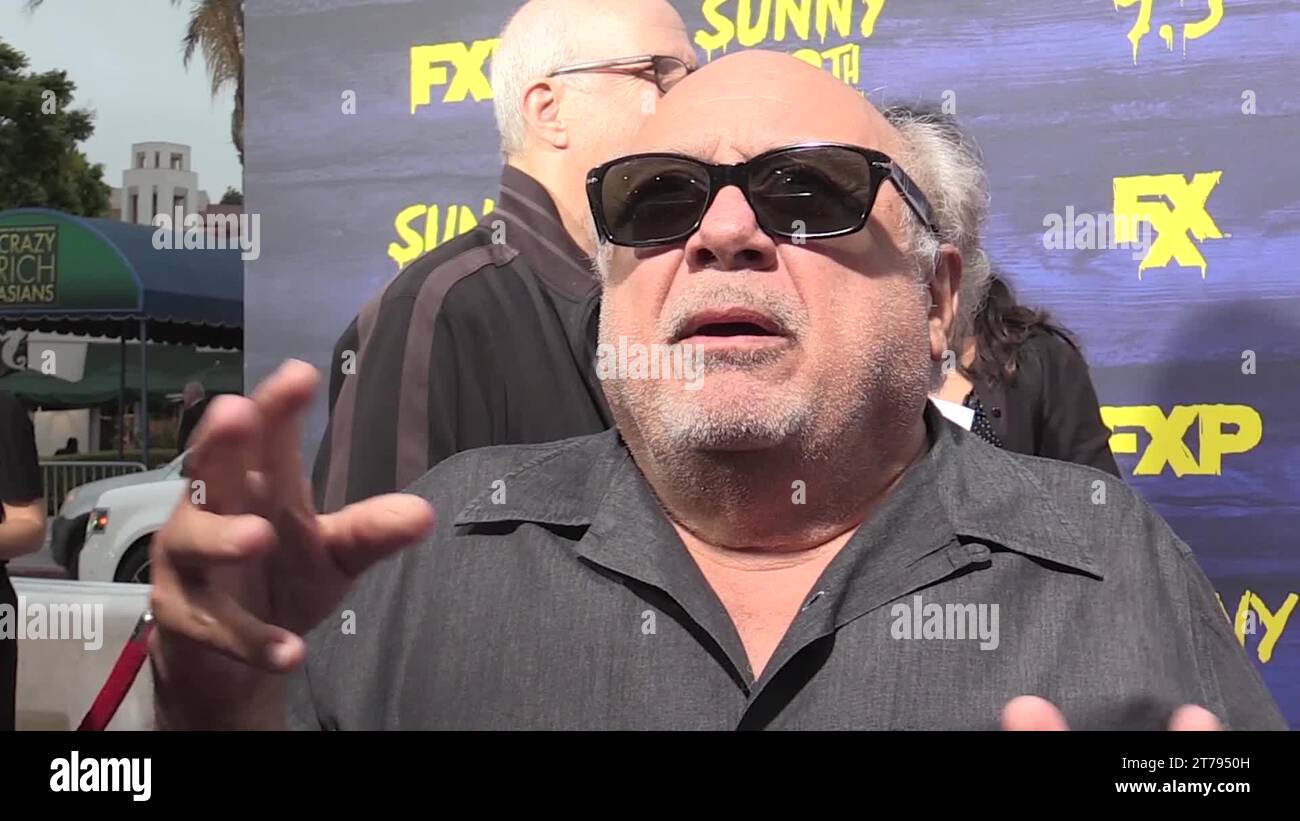 Actor danny devito Stock Videos & Footage - HD and 4K Video Clips - Alamy
