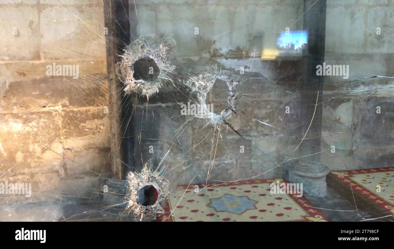 Magna carta cathedral Stock Videos & Footage - HD and 4K Video Clips ...