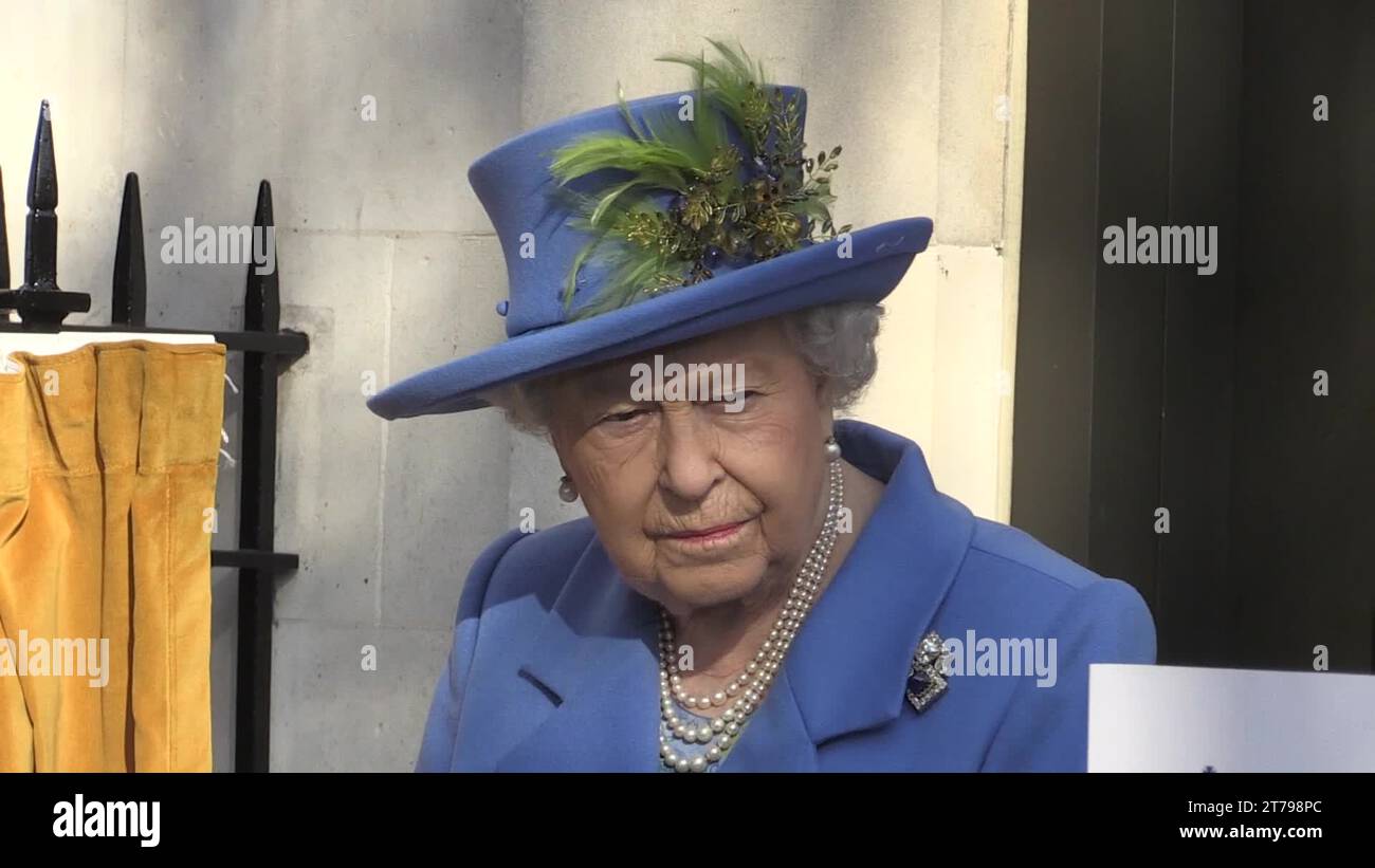 Buckingham watergate Stock Videos & Footage - HD and 4K Video Clips - Alamy