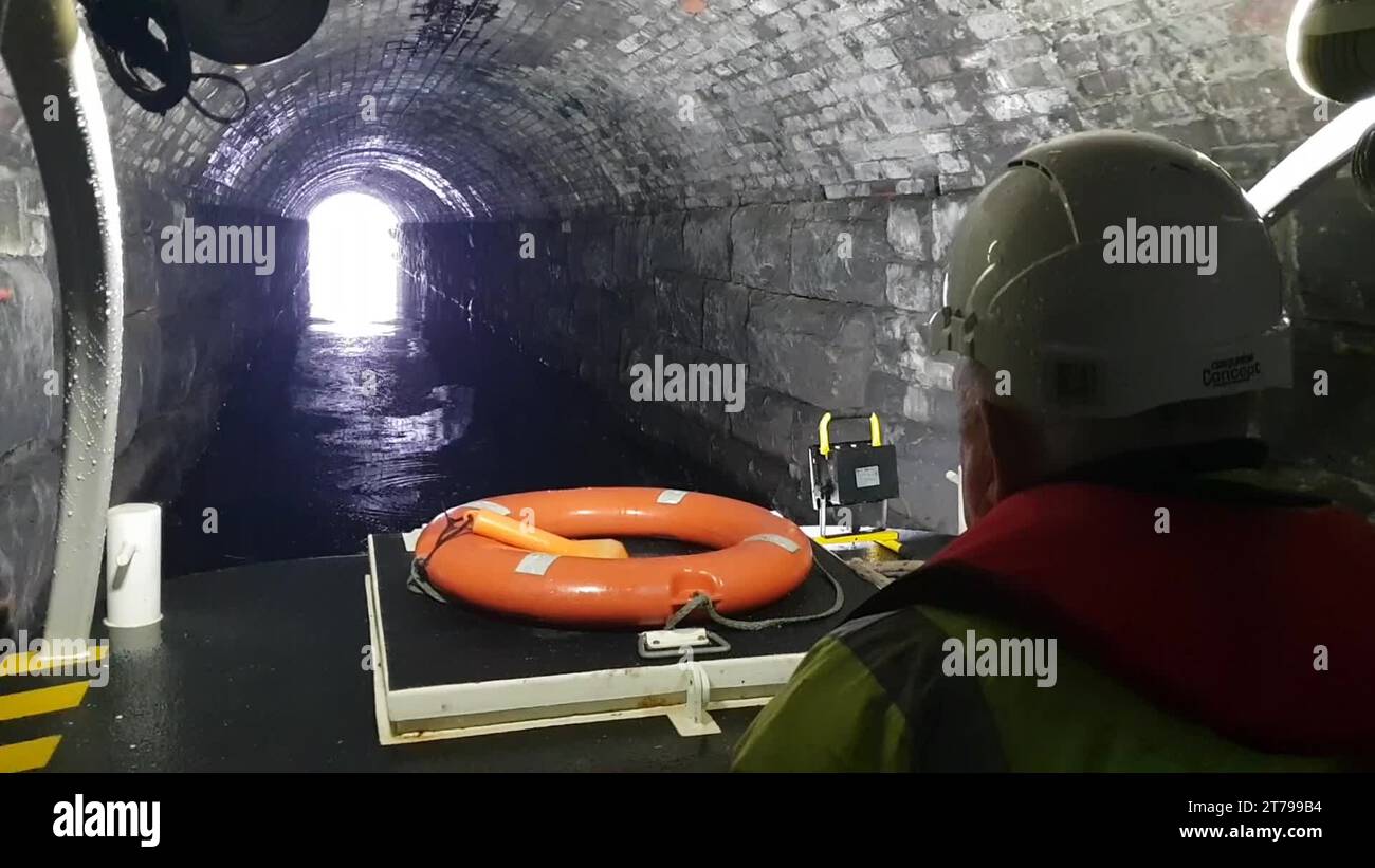 Standedge tunnel Stock Videos & Footage - HD and 4K Video Clips - Alamy
