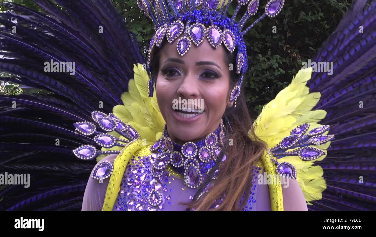 Samba dancer Stock Videos & Footage - HD and 4K Video Clips - Alamy