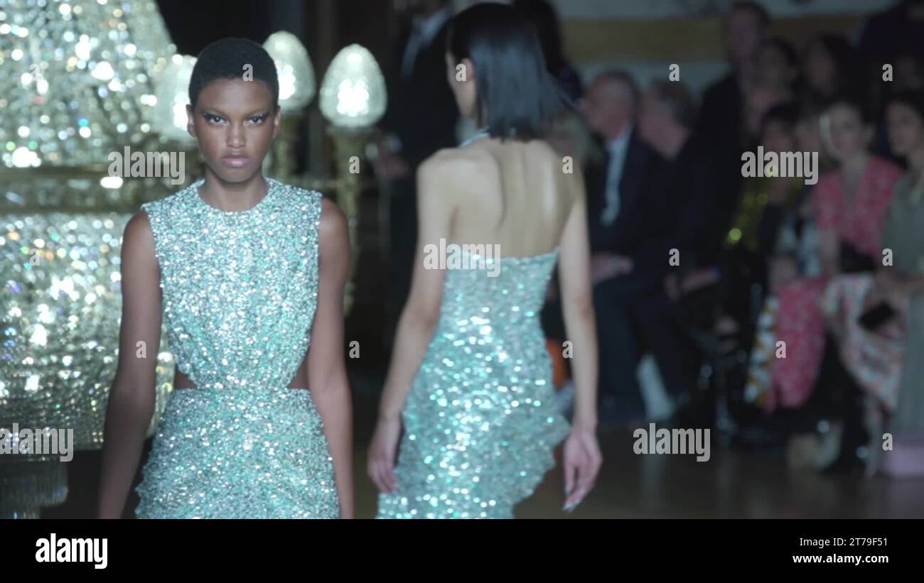 Catwalk place Stock Videos & Footage - HD and 4K Video Clips - Alamy