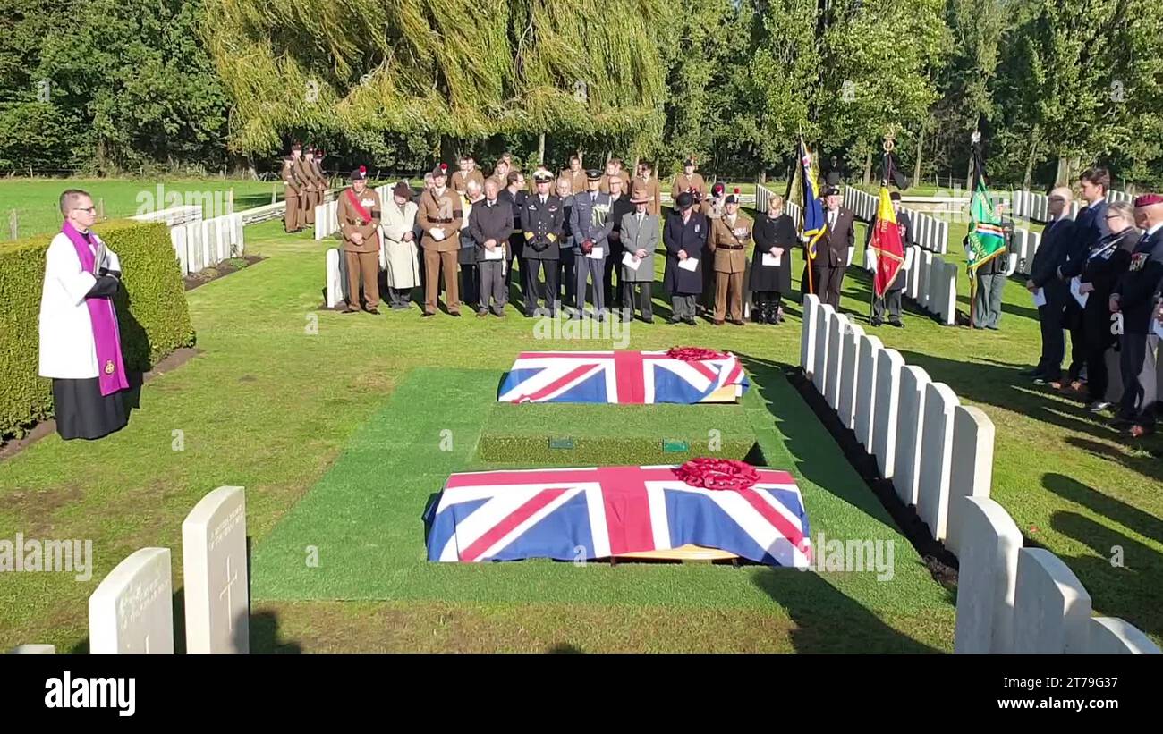 First world war soldiers burial Stock Videos & Footage - HD and 4K ...