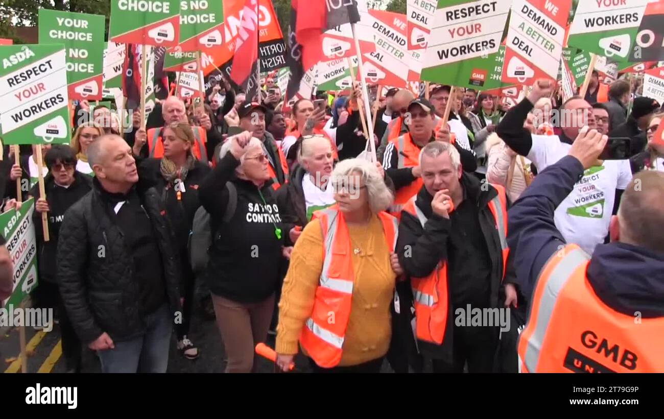 Sacked workers Stock Videos & Footage - HD and 4K Video Clips - Alamy