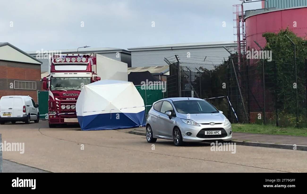 Police lorry Stock Videos & Footage - HD and 4K Video Clips - Alamy