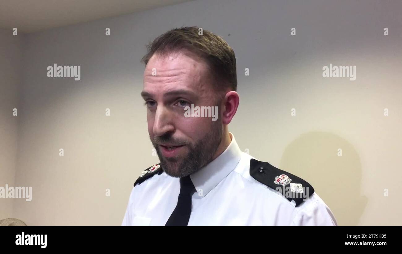 One way crew Stock Videos & Footage - HD and 4K Video Clips - Alamy