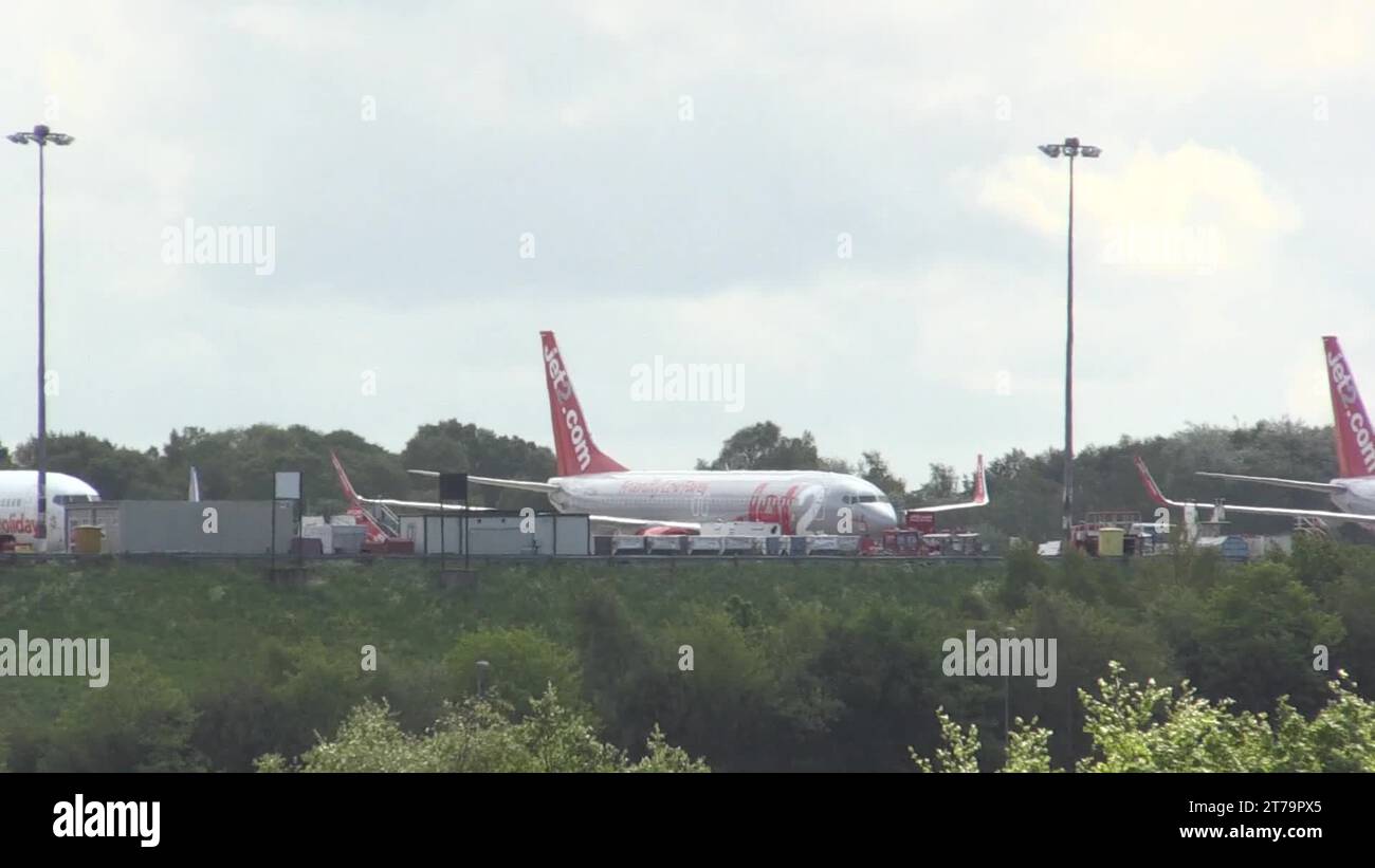 Jet2 planes Stock Videos & Footage - HD and 4K Video Clips - Alamy