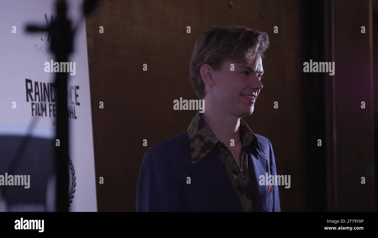 Stardust film flynn Stock Videos & Footage - HD and 4K Video Clips - Alamy