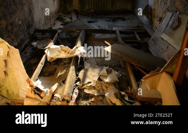 Fire blaze interior Stock Videos & Footage - HD and 4K Video Clips - Alamy