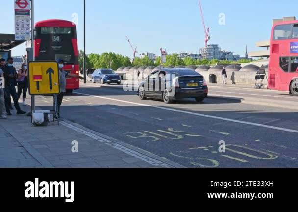 London bus face Stock Videos & Footage - HD and 4K Video Clips - Alamy