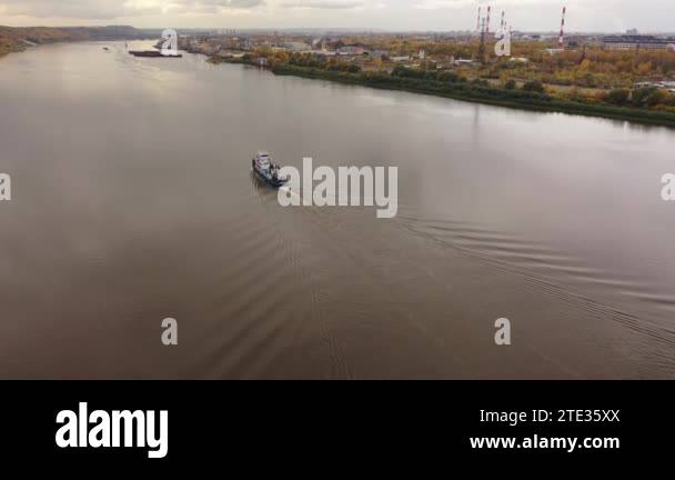 Motor tug tugboat Stock Videos & Footage - HD and 4K Video Clips - Alamy