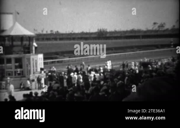Race track crowd Stock Videos & Footage - HD and 4K Video Clips - Alamy
