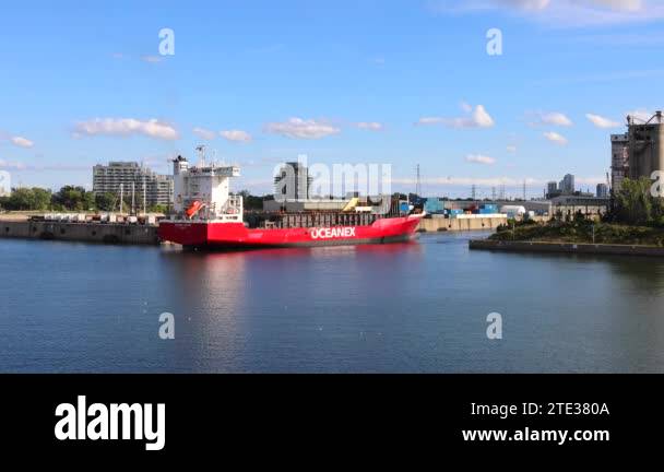 Ship container leaving dock Stock Videos & Footage - HD and 4K Video ...