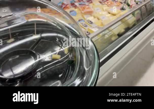 Grocery store sample Stock Videos & Footage - HD and 4K Video Clips - Alamy