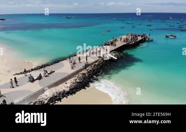 Pier santa maria sal Stock Videos & Footage - HD and 4K Video Clips - Alamy