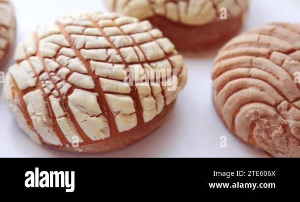 Concha traditional mexican sweet Stock Videos & Footage - HD and 4K ...