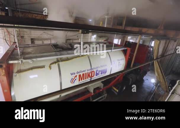 Tanker is in chemical cleaning. Cleaning the truck tank from the inside ...