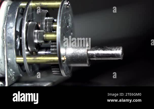 Metal gear system Stock Videos & Footage - HD and 4K Video Clips - Alamy