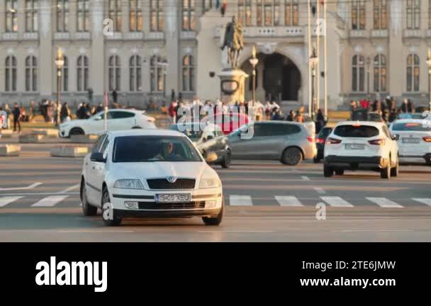 IASI, ROMANIA - DECEMBER, 2021: Streetscape of the city downtown. Road ...