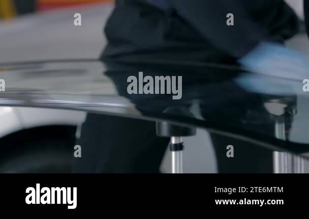 Glazing windscreen Stock Videos & Footage - HD and 4K Video Clips - Alamy