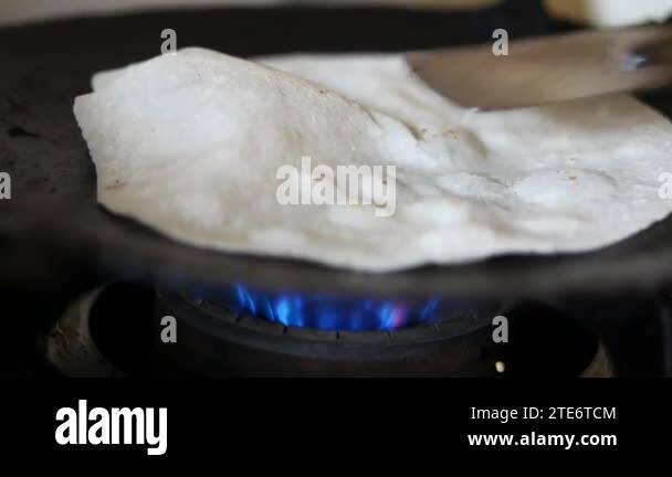 Pan roti Stock Videos & Footage - HD and 4K Video Clips - Alamy