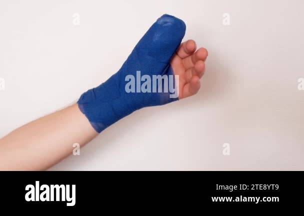 Surgical bandage Stock Videos & Footage - HD and 4K Video Clips - Alamy