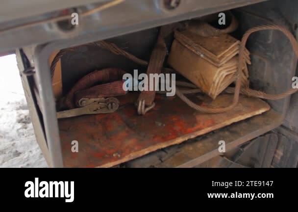 Tow car cable Stock Videos & Footage - HD and 4K Video Clips - Alamy