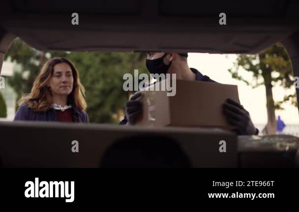 Takeout box symbol Stock Videos & Footage - HD and 4K Video Clips - Alamy