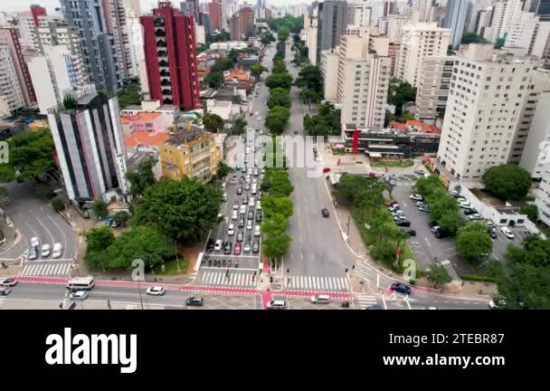 Famous intersection between Reboucas avenue and Brazil avenue at ...