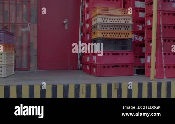 Food crates Stock Videos & Footage - HD and 4K Video Clips - Alamy