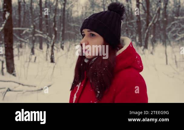 Woman looks around way Stock Videos & Footage - HD and 4K Video Clips ...