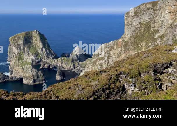 Cnoc na Mara, Lurking fear and Tormore Island at Glenlough bay between ...