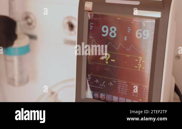 Various Devices That Measure Heart Rate Respiration Rate Temperature Pressure Ecg Display