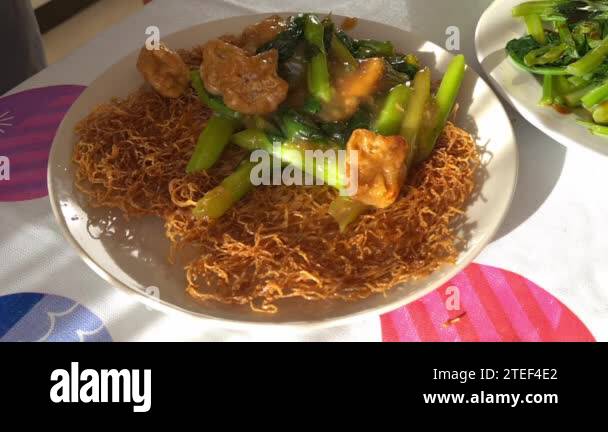 Crispy toasted noodles Stock Videos & Footage - HD and 4K Video Clips ...