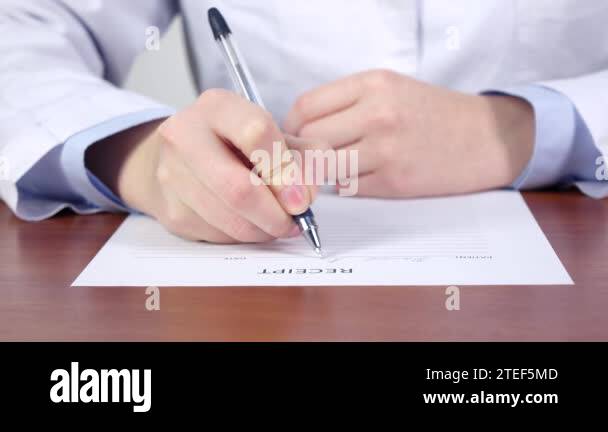 Medical diagnose, hands of doctor writing a receipt for patience Stock ...