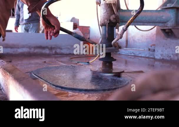 Silica wall Stock Videos & Footage - HD and 4K Video Clips - Alamy
