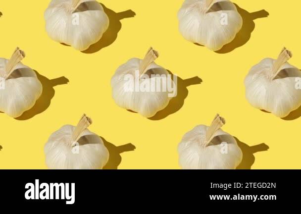 Large garlic Stock Videos & Footage - HD and 4K Video Clips - Alamy