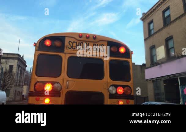 Looping School Bus Flashing Red Lights Stock Video Footage - Alamy